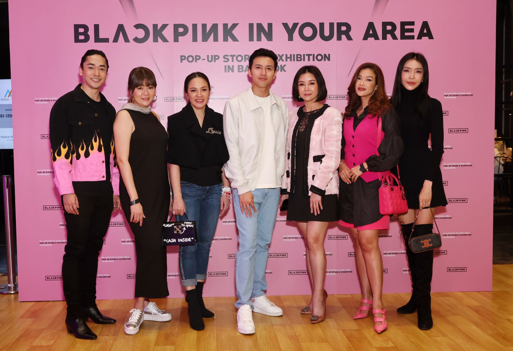 เปิดแล้ว !! ป๊อปอัพสโตร์ใหญ่ที่สุดครั้งแรกในเอเชีย! “BLACKPINK IN YOUR ...